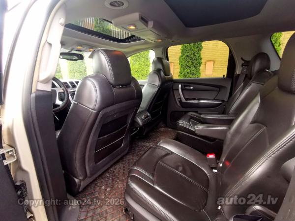 ДжиЭмСи Акадия 2008 в Тарту, объемом двигателя 3.60 л и пробегом 330 тыс. км за 2490 €, фото 7 на AUTOMOTO.COM.LV