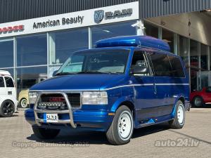 Blue GMC Safari 1995 in Tallinn, with an engine capacity of 4.30 L and mileage of 371 thousand km for 5900 €, photo  on AUTOMOTO.COM.LV