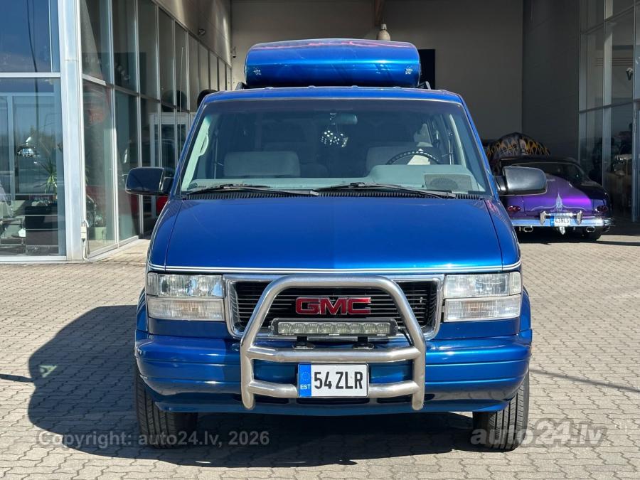 Blue GMC Safari 1995 in Tallinn, with an engine capacity of 4.30 L and mileage of 371 thousand km for 5900 €, photo 6 on AUTOMOTO.COM.LV