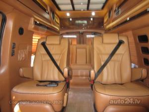 Melns GMC Savana 2016 Tallina, ar dzinēja tilpumu 6.00 L un nobraukumu 18 tūkst. km par 55700 €, foto 17 vietnē AUTOMOTO.COM.LV
