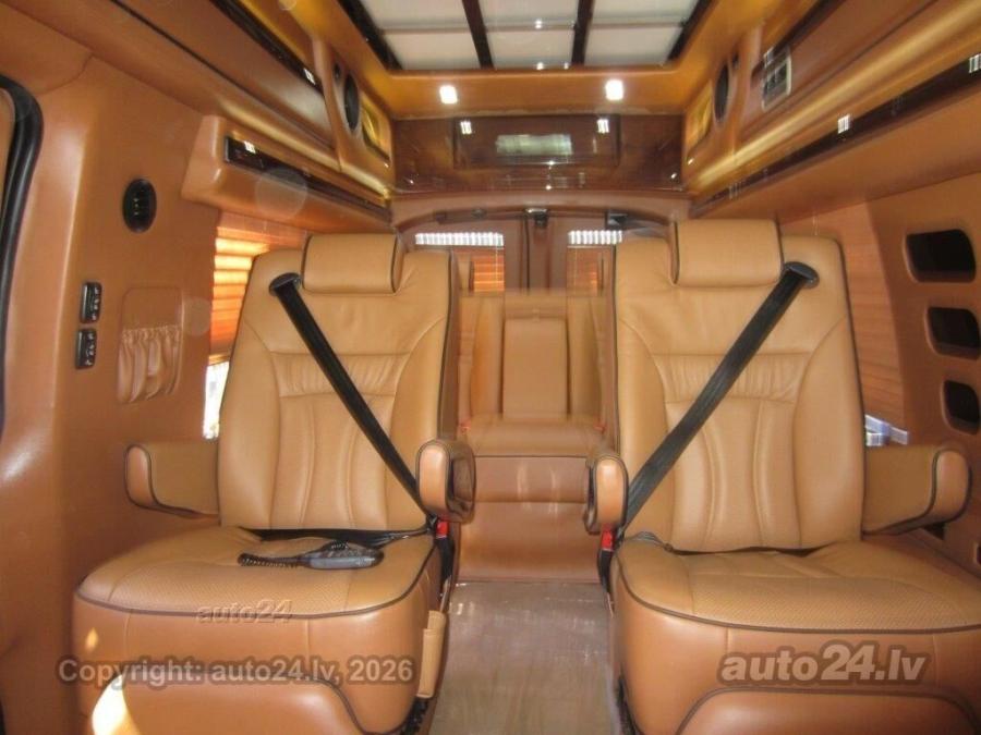 Melns GMC Savana 2016 Tallina, ar dzinēja tilpumu 6.00 L un nobraukumu 18 tūkst. km par 55700 €, foto 17 vietnē AUTOMOTO.COM.LV