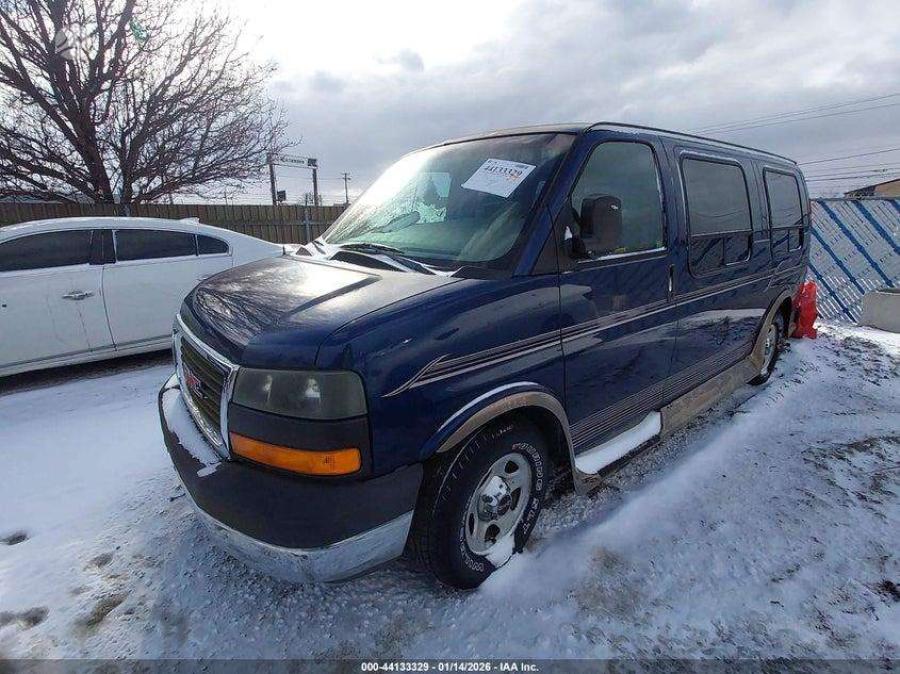 Blue GMC Savana 2003 in Panevezys, with an engine capacity of 4.30 L and mileage of 75 thousand km for 7700 €, photo 4 on AUTOMOTO.COM.LV