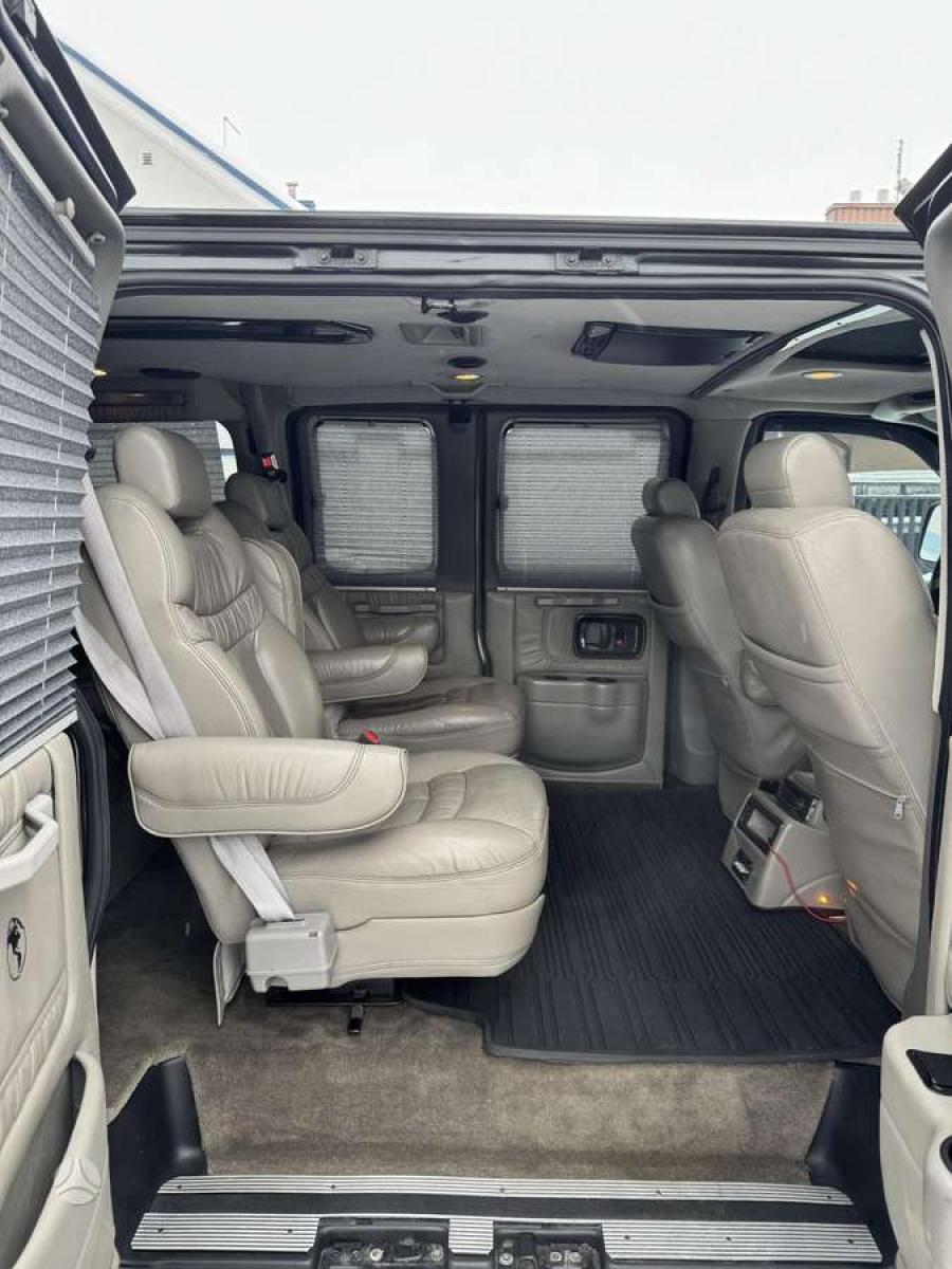 GMC Savana 2005 Panevēža, ar dzinēja tilpumu 5.30 L un nobraukumu 177 tūkst. km par 17500 €, foto 10 vietnē AUTOMOTO.COM.LV