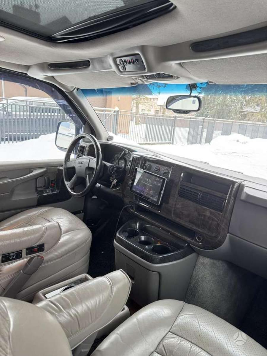 GMC Savana 2005 Panevēža, ar dzinēja tilpumu 5.30 L un nobraukumu 177 tūkst. km par 17500 €, foto 14 vietnē AUTOMOTO.COM.LV