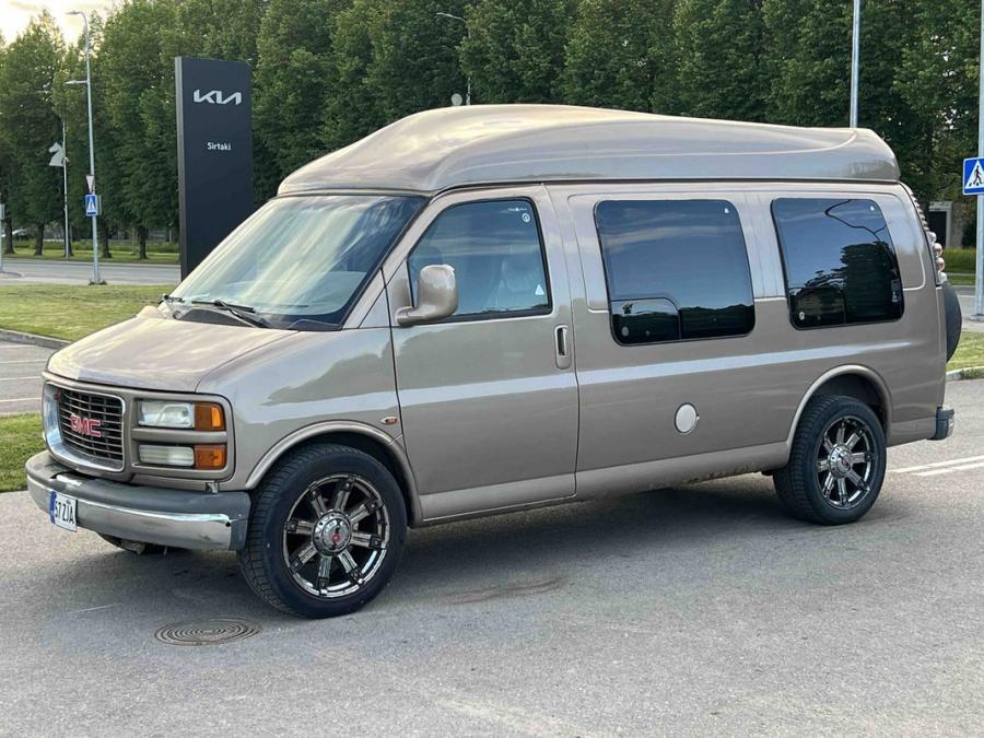 GMC Savana 1999 in Narva, with an engine capacity of 5.70 L and mileage of 188 thousand km for 5799 €, photo 15 on AUTOMOTO.COM.LV