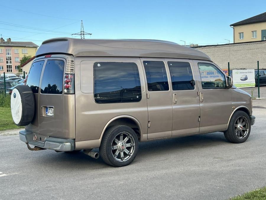GMC Savana 1999 in Narva, with an engine capacity of 5.70 L and mileage of 188 thousand km for 5799 €, photo 21 on AUTOMOTO.COM.LV