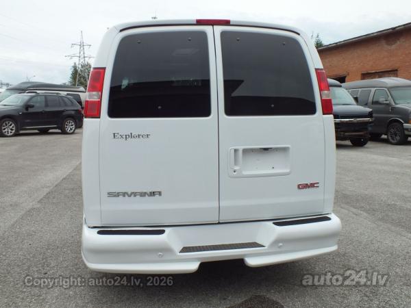 GMC Savana 2007 Otepē vietnē Balts GMC Savana 2007 Otepē, ar dzinēja tilpumu 5.30 L un nobraukumu 149 tūkst. km par 21800 €, foto 5 vietnē AUTOMOTO.COM.LV