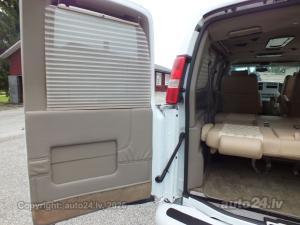 White GMC Savana 2007 in Otepaa, with an engine capacity of 5.30 L and mileage of 149 thousand km for 21800 €, photo 17 on AUTOMOTO.COM.LV