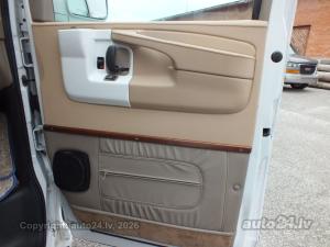White GMC Savana 2007 in Otepaa, with an engine capacity of 5.30 L and mileage of 149 thousand km for 21800 €, photo 18 on AUTOMOTO.COM.LV