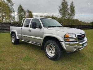 Brūns GMC Sierra 2007 Viļņa, ar dzinēja tilpumu 5.30 L un nobraukumu 101 tūkst. km par 14000 €, foto 2 vietnē AUTOMOTO.COM.LV