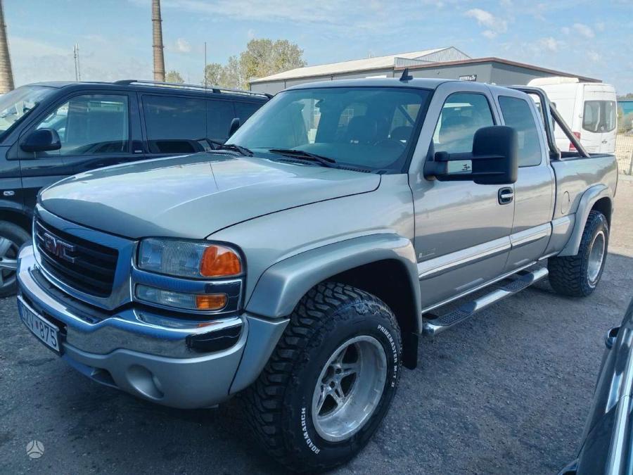 Brūns GMC Sierra 2007 Viļņa, ar dzinēja tilpumu 5.30 L un nobraukumu 101 tūkst. km par 14000 €, foto 12 vietnē AUTOMOTO.COM.LV