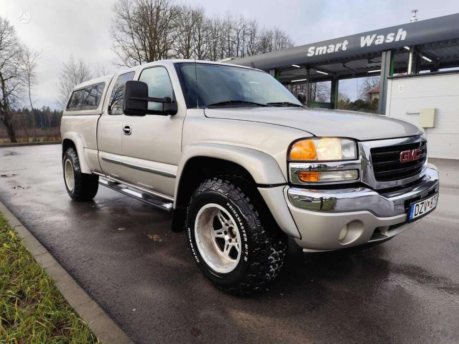 Brūns GMC Sierra 2007 Viļņa, ar dzinēja tilpumu 5.30 L un nobraukumu 101 tūkst. km par 14000 €, foto 17 vietnē AUTOMOTO.COM.LV