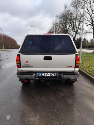 Brūns GMC Sierra 2007 Viļņa, ar dzinēja tilpumu 5.30 L un nobraukumu 101 tūkst. km par 14000 €, foto 22 vietnē AUTOMOTO.COM.LV