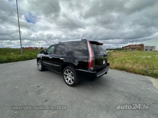 Melns GMC Yukon 2007 Tallina, ar dzinēja tilpumu 6.20 L un nobraukumu 223 tūkst. km par 12900 €, foto 6 vietnē AUTOMOTO.COM.LV