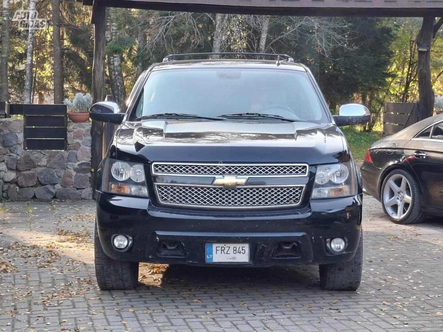 Melns GMC Yukon 2011 Telšiai, ar dzinēja tilpumu 5.30 L un nobraukumu 316 tūkst. km par 12000 €, foto 9 vietnē AUTOMOTO.COM.LV