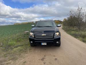 Melns GMC Yukon 2011 Telšiai, ar dzinēja tilpumu 5.30 L un nobraukumu 316 tūkst. km par 12000 €, foto 17 vietnē AUTOMOTO.COM.LV
