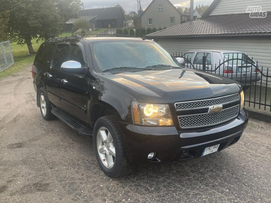 Melns GMC Yukon 2011 Telšiai, ar dzinēja tilpumu 5.30 L un nobraukumu 316 tūkst. km par 12000 €, foto 25 vietnē AUTOMOTO.COM.LV