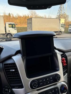 Melns GMC Yukon 2017 Viļņa, ar dzinēja tilpumu 5.30 L un nobraukumu 265 tūkst. km par 18000 €, foto 16 vietnē AUTOMOTO.COM.LV