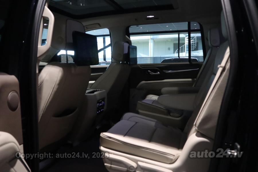 GMC Yukon 2021 Tallina, ar dzinēja tilpumu 6.20 L un nobraukumu 69 tūkst. km par 65900 €, foto 10 vietnē AUTOMOTO.COM.LV