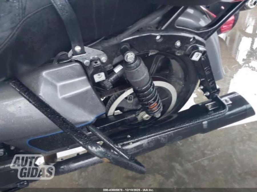 Black Harley-Davidson 883 0 in Klaipeda, with an engine capacity of 0.00 L and mileage of 0 thousand km for 7000 €, photo 17 on AUTOMOTO.COM.LV