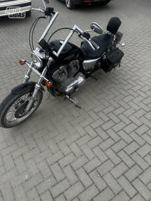 Black Harley-Davidson 883 2009 in Vilnius, with an engine capacity of 0.00 L and mileage of 15 thousand km for 4300 €, photo 4 on AUTOMOTO.COM.LV