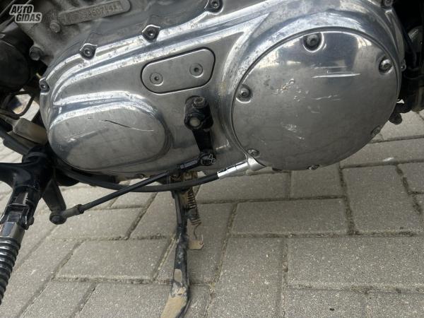 Black Harley-Davidson 883 2009 in Vilnius, with an engine capacity of 0.00 L and mileage of 15 thousand km for 4300 €, photo 5 on AUTOMOTO.COM.LV