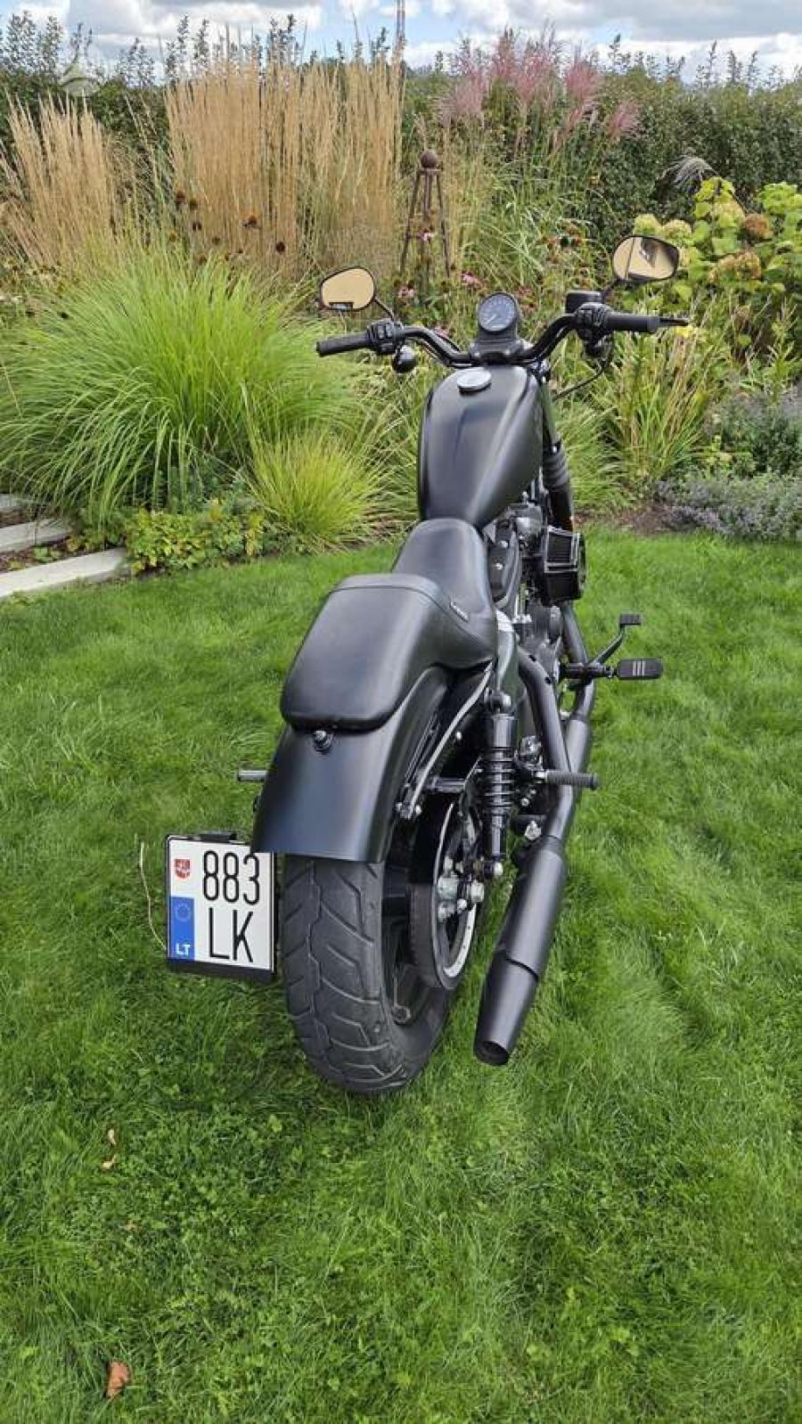 Black Harley-Davidson 883 2020 in Kaunas, with an engine capacity of 0.88 L and mileage of 3 thousand km for 8700 €, photo 6 on AUTOMOTO.COM.LV