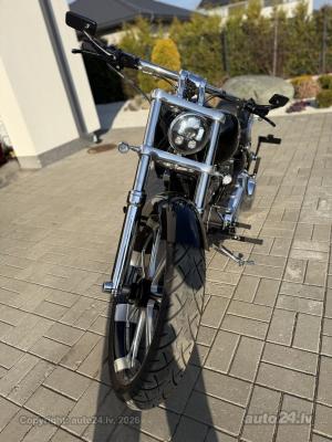 Melns Harley-Davidson Breakout 2014 Tallina, ar dzinēja tilpumu 1.69 L un nobraukumu 26 tūkst. km par 19900 €, foto 6 vietnē AUTOMOTO.COM.LV
