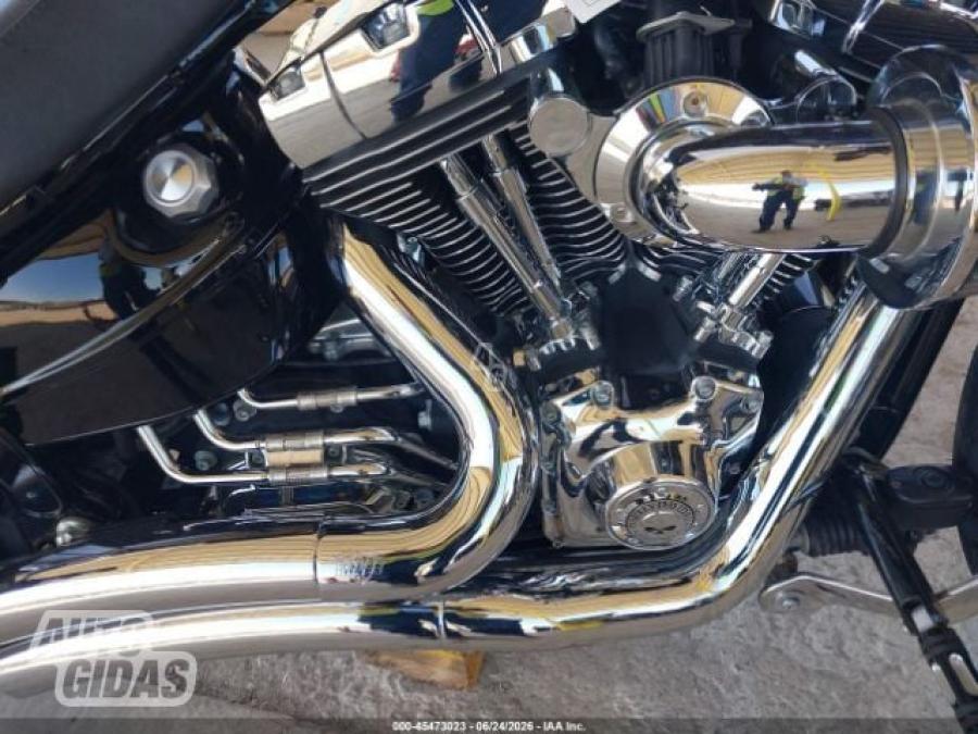Zils Harley-Davidson Breakout Klaipėda, ar dzinēja tilpumu 0.00 L un nobraukumu 0 tūkst. km par 6500 €, foto 6 vietnē AUTOMOTO.COM.LV