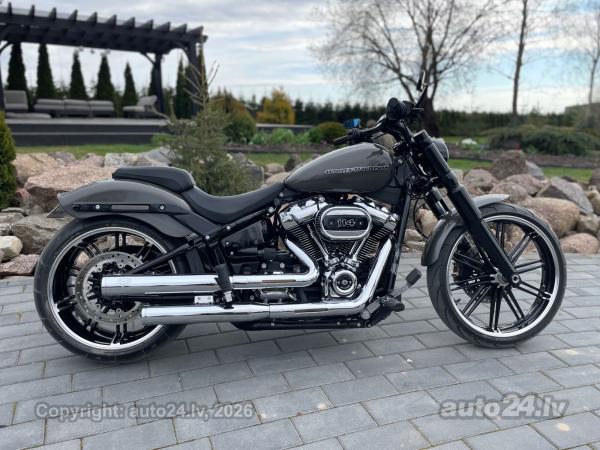 Pelēks Harley-Davidson Breakout 2019 Tartu, ar dzinēja tilpumu 1.87 L un nobraukumu 11 tūkst. km par 23499 €, foto 2 vietnē AUTOMOTO.COM.LV