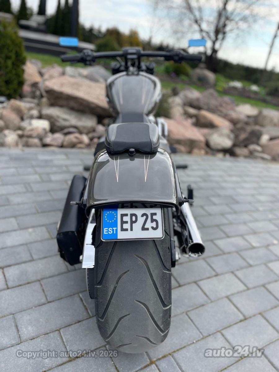 Grey Harley-Davidson Breakout 2019 in Tartu, with an engine capacity of 1.87 L and mileage of 11 thousand km for 23499 €, photo 7 on AUTOMOTO.COM.LV