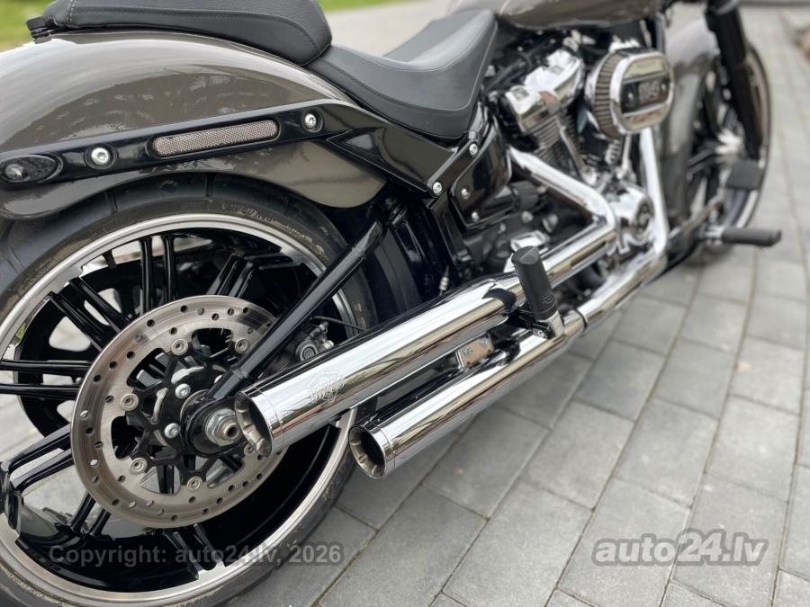 Grey Harley-Davidson Breakout 2019 in Tartu, with an engine capacity of 1.87 L and mileage of 11 thousand km for 23499 €, photo 14 on AUTOMOTO.COM.LV