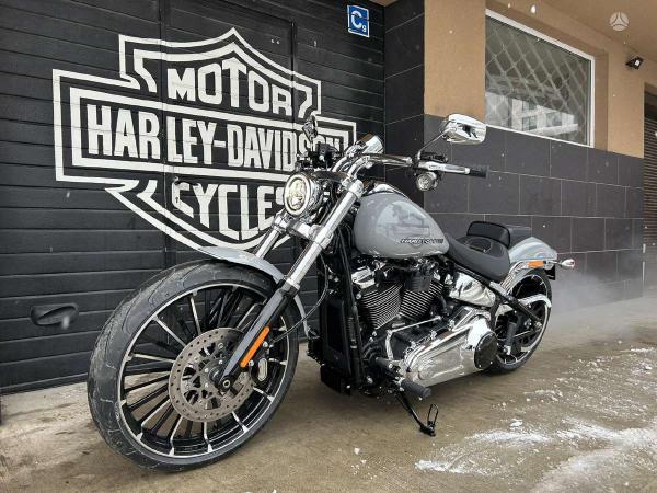 Grey Harley-Davidson Breakout 2025 in Vilnius, with an engine capacity of 1.92 L and mileage of 0 thousand km for 29960 €, photo 5 on AUTOMOTO.COM.LV