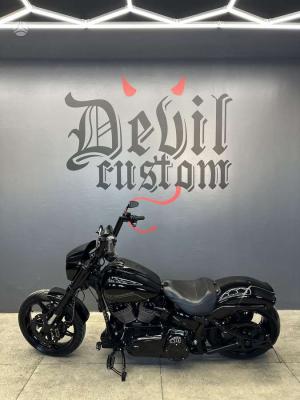 Harley-Davidson Breakout 2017 Kauņa, ar dzinēja tilpumu 1.80 L un nobraukumu 9 tūkst. km par 18500 €, foto 4 vietnē AUTOMOTO.COM.LV