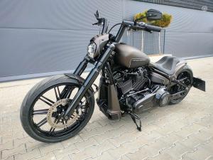 Harley-Davidson Breakout 2018 in Siauliai, with an engine capacity of 17.50 L and mileage of 13 thousand km for 17600 €, photo 5 on AUTOMOTO.COM.LV