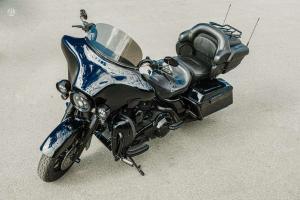 Black Harley-Davidson CVO 2007 in Klaipeda, with an engine capacity of 1.80 L and mileage of 31 thousand km for 14000 €, photo  on AUTOMOTO.COM.LV