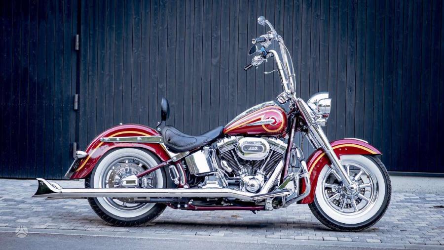 Harley-Davidson CVO 2014 Kauņa, ar dzinēja tilpumu 1.80 L un nobraukumu 36 tūkst. km par 14800 €, foto 1 vietnē AUTOMOTO.COM.LV
