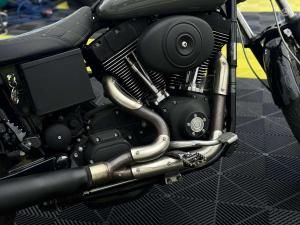 Black Harley-Davidson Dyna Street Bob 2004 in Vilnius, with an engine capacity of 1.45 L and mileage of 48 thousand km for 8900 €, photo 7 on AUTOMOTO.COM.LV
