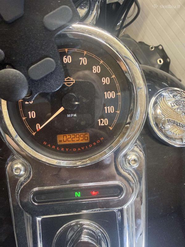 Melns Harley-Davidson Dyna Street Bob 2012 Kaišiadorys, ar dzinēja tilpumu 1.70 L un nobraukumu 37 tūkst. km par 9500 €, foto 7 vietnē AUTOMOTO.COM.LV