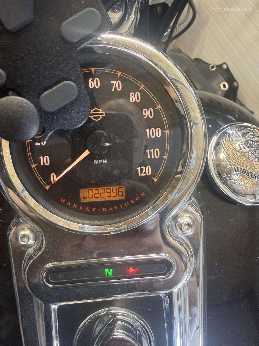 Melns Harley-Davidson Dyna Street Bob 2012 Kaišiadorys, ar dzinēja tilpumu 1.70 L un nobraukumu 37 tūkst. km par 9500 €, foto 8 vietnē AUTOMOTO.COM.LV