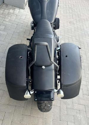 Melns Harley-Davidson Dyna Street Bob 2014 Viļņa, ar dzinēja tilpumu 1.69 L un nobraukumu 19 tūkst. km par 7495 €, foto 4 vietnē AUTOMOTO.COM.LV