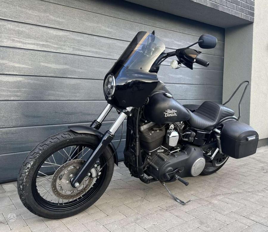 Melns Harley-Davidson Dyna Street Bob 2014 Viļņa, ar dzinēja tilpumu 1.69 L un nobraukumu 19 tūkst. km par 7495 €, foto 8 vietnē AUTOMOTO.COM.LV