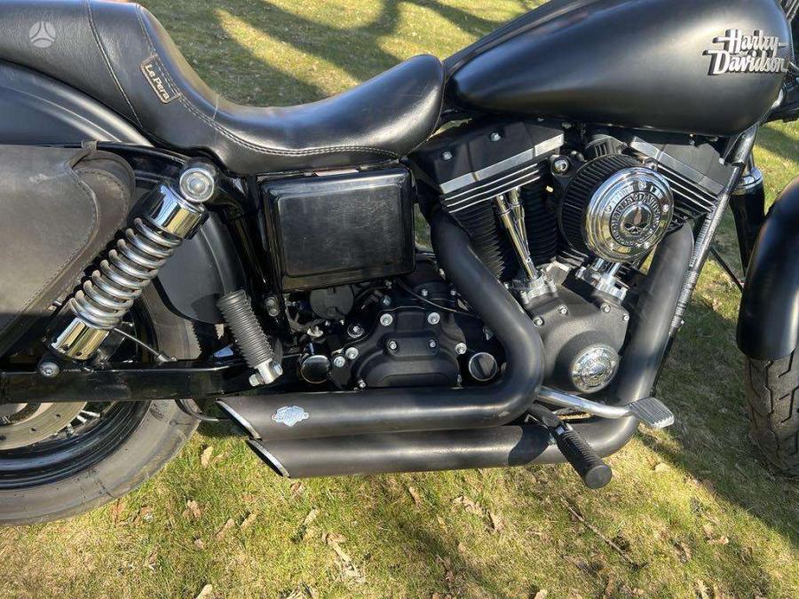 Черный Харли-Девидсон Dyna Street Bob 2016 в Таураге, объемом двигателя 1.69 л и пробегом 15 тыс. км за 7499 €, фото 5 на AUTOMOTO.COM.LV