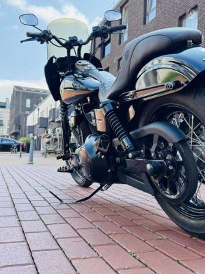 Melns Harley-Davidson Dyna Street Bob 2016 Viļņa, ar dzinēja tilpumu 1.69 L un nobraukumu 47 tūkst. km par 8950 €, foto 6 vietnē AUTOMOTO.COM.LV