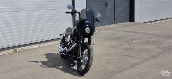 Black Harley-Davidson Dyna Street Bob 2017 in Klaipeda, with an engine capacity of 1.70 L and mileage of 20 thousand km for 8400 €, photo 6 on AUTOMOTO.COM.LV