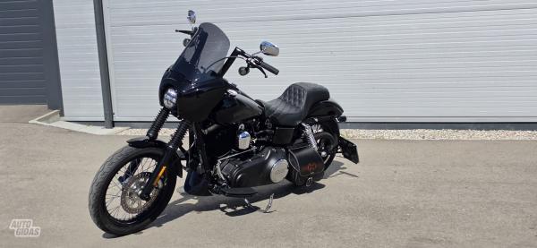 Black Harley-Davidson Dyna Street Bob 2017 in Klaipeda, with an engine capacity of 1.70 L and mileage of 20 thousand km for 8400 €, photo 8 on AUTOMOTO.COM.LV