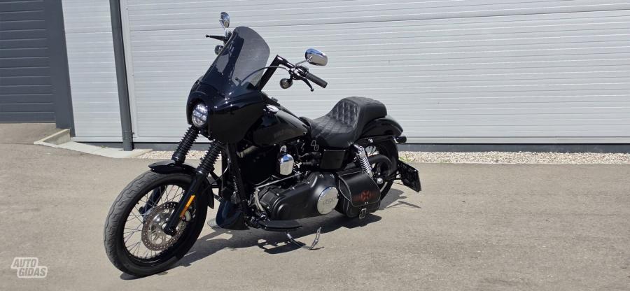 Black Harley-Davidson Dyna Street Bob 2017 in Klaipeda, with an engine capacity of 1.70 L and mileage of 20 thousand km for 8400 €, photo 9 on AUTOMOTO.COM.LV