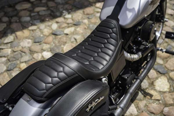 Серый Харли-Девидсон Dyna Street Bob 1999 в Вильнюс, объемом двигателя 1.45 л и пробегом 22 тыс. км за 5650 €, фото 8 на AUTOMOTO.COM.LV