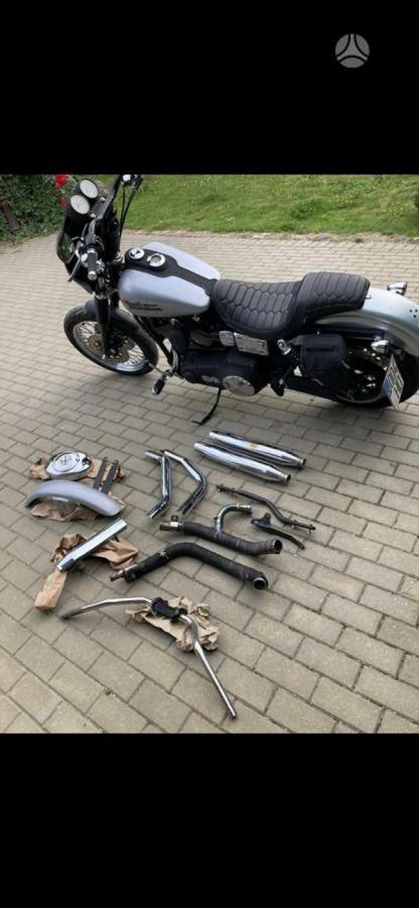 Серый Харли-Девидсон Dyna Street Bob 1999 в Вильнюс, объемом двигателя 1.45 л и пробегом 22 тыс. км за 5650 €, фото 9 на AUTOMOTO.COM.LV