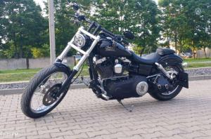 Grey Harley-Davidson Dyna Street Bob 2016 in Vilnius, with an engine capacity of 1.69 L and mileage of 37 thousand km for 8500 €, photo  on AUTOMOTO.COM.LV
